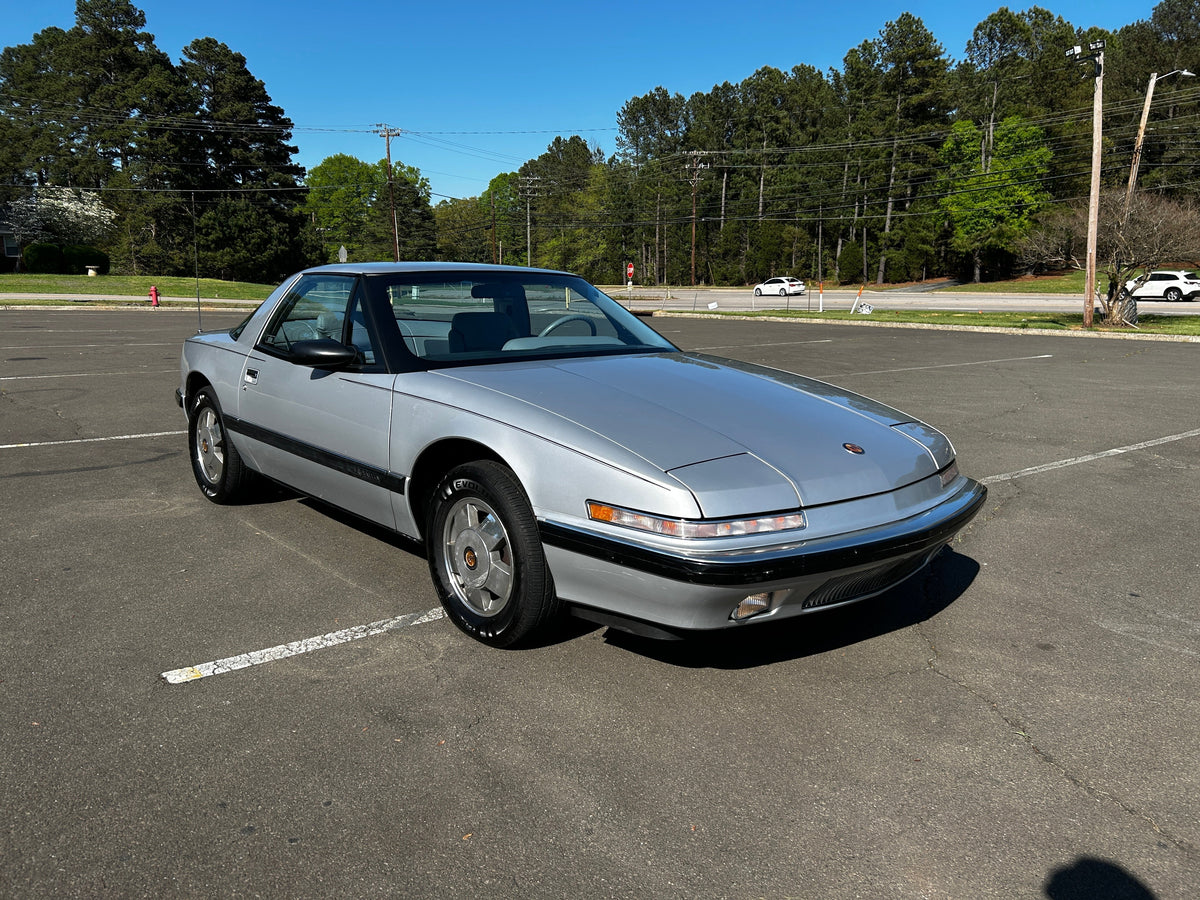7,500 mile 1990 Buick Reatta Coupe - $9995 – East Coast Reatta Parts